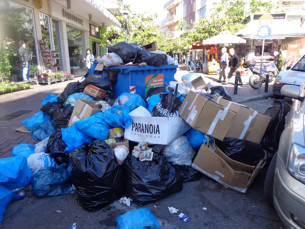Πύργος: Νέο αδιέξοδο για τα σκουπίδια! - Πάνε στον Α. Ντινόπουλο να ...