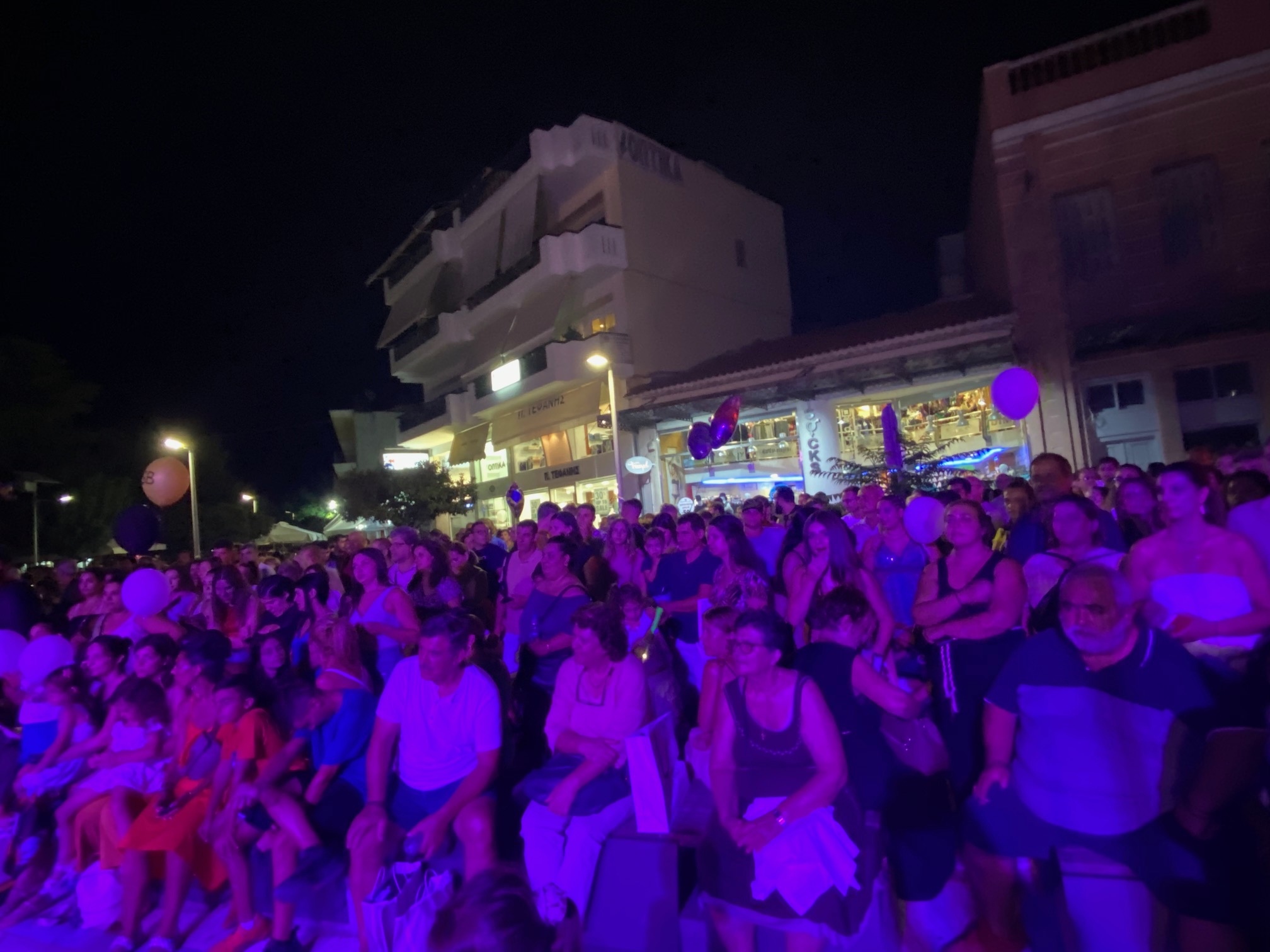 Έλαμψε η Αμαλιάδα με την ¨Λευκή Νύχτα¨ - Ηλεία Οικονομία