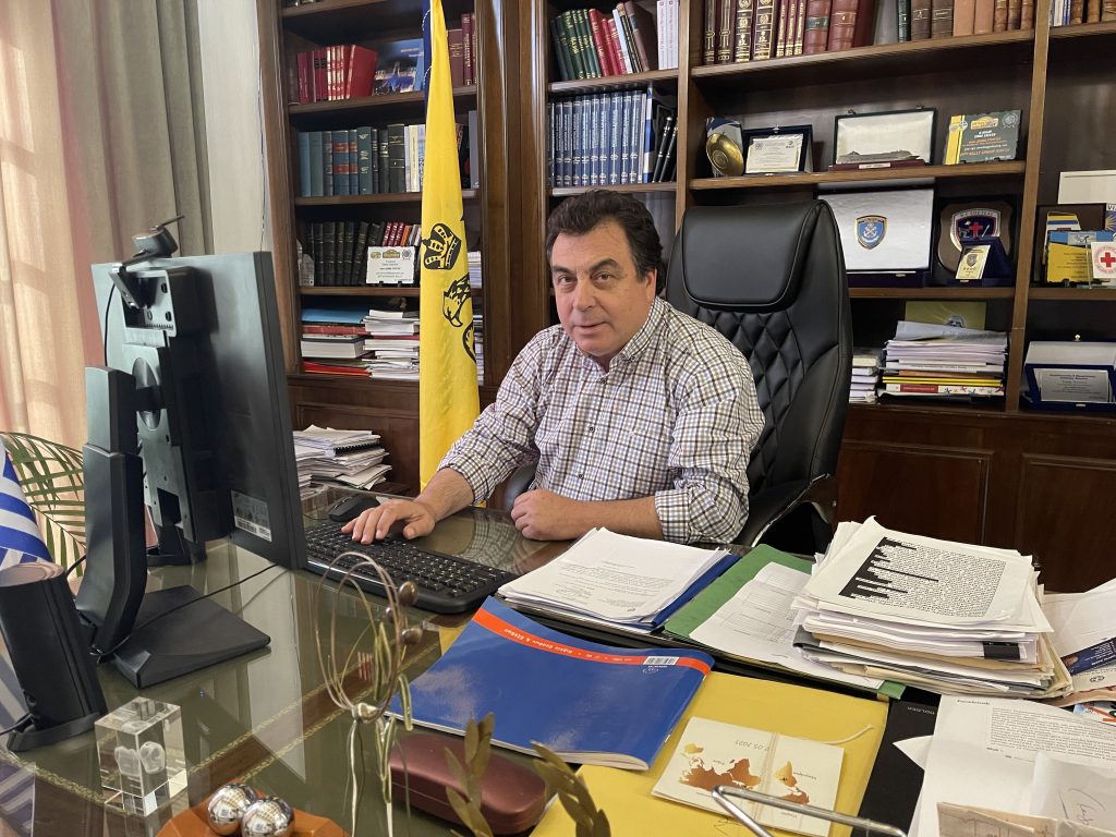 Τάκης Αντωνακόπουλος: «Με οδηγό το παρόν κοιτάζουμε στο μέλλον» - Ηλεία ...