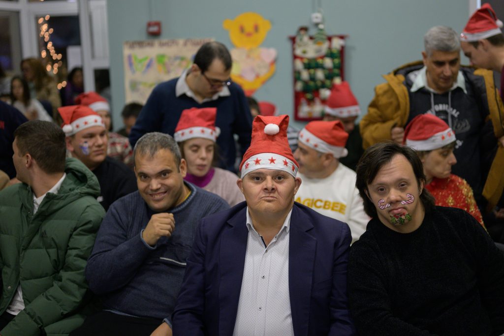 Χριστουγεννιάτικη γιορτή του ΚΔΑΠ μεΑ ΗΛΙΑΝΘΟΣ - Ηλεία Οικονομία